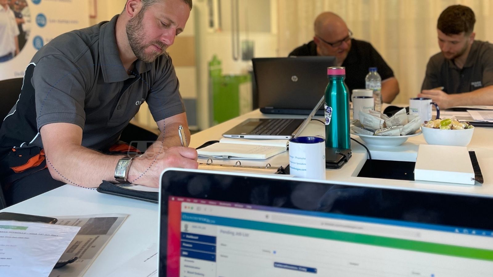 Marketing Support And Guidance - Countrywide Signs - Recruitment